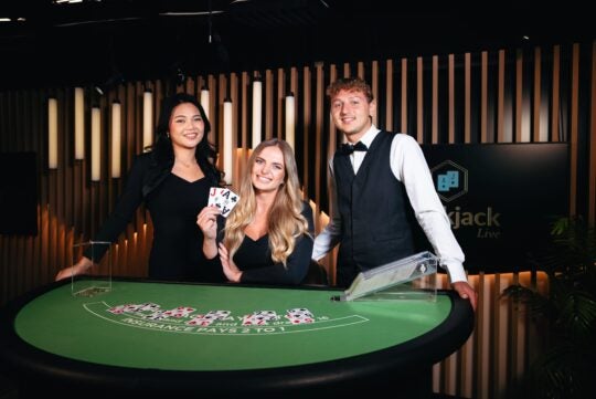 Madrid Game Presenter jobs - Evolution Spain